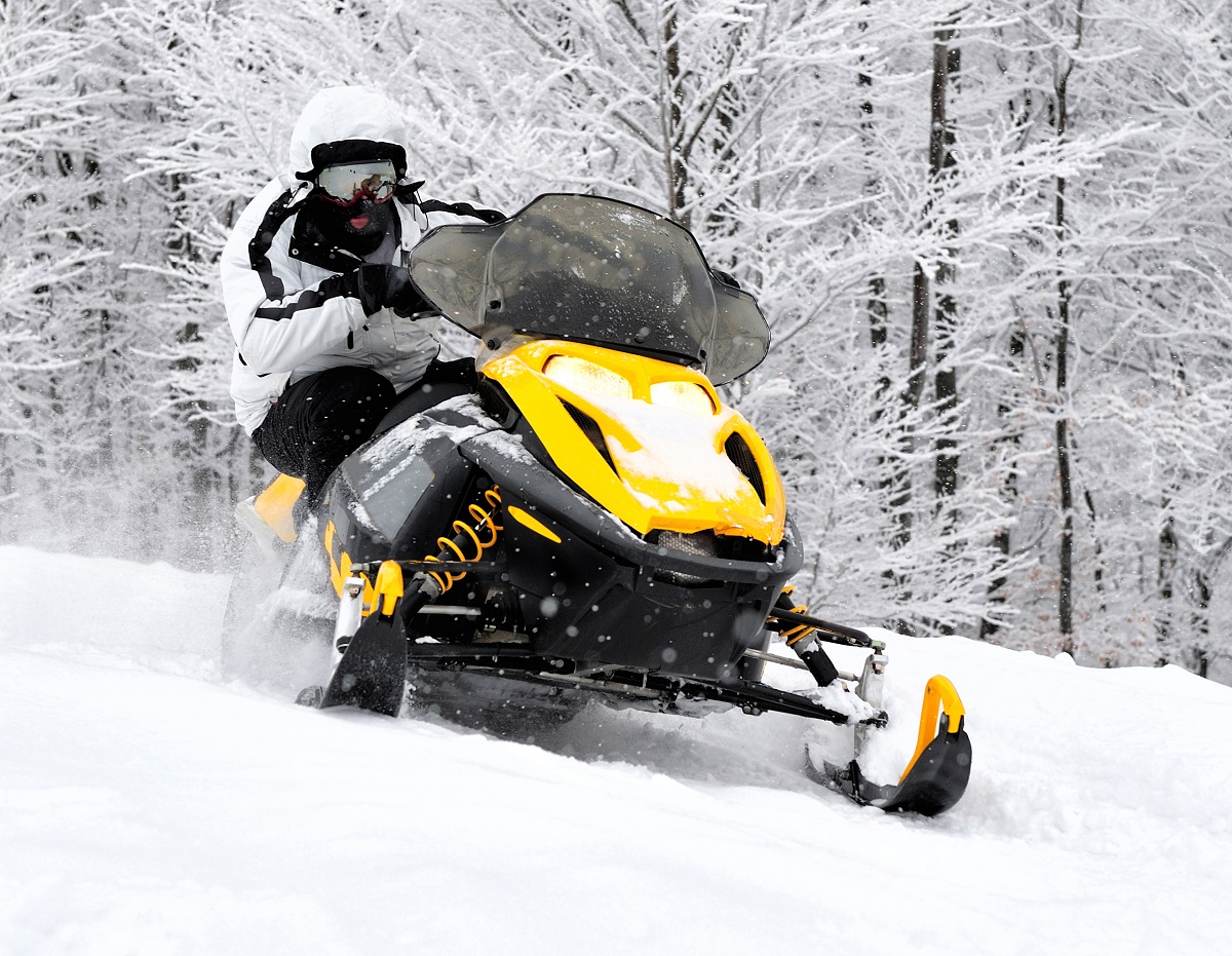 Snowmobile Maintenance: Ensure the Performance in 4 Ways | The Prepared ...